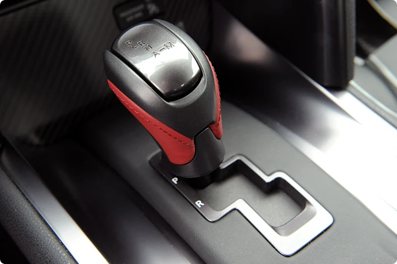 Black Edition Nissan GT-R Interior - Nissan Skyline GT-R s and GTR ...